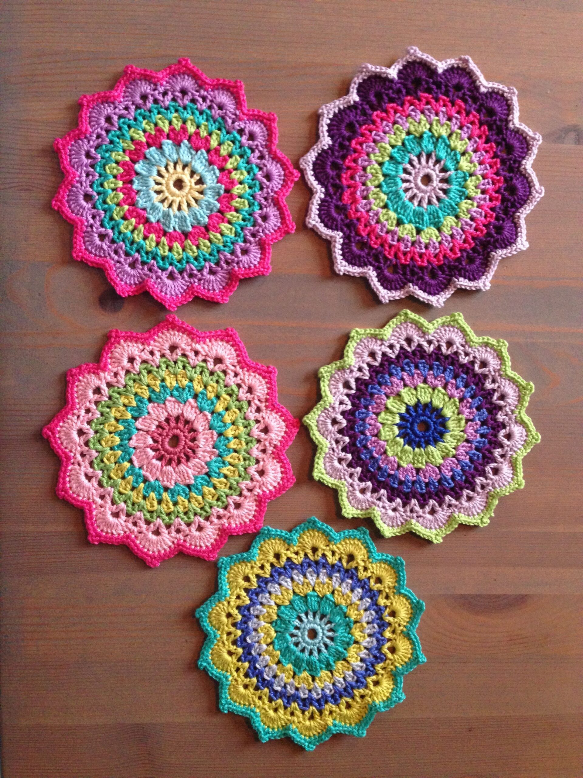 Crochet flower motif coasters - My crafting place Flowers